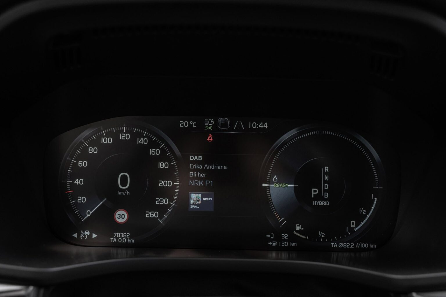 Volvo XC 60 T8 Twin Engine Inscription Acc/Panorama/Head-up/Krok ...